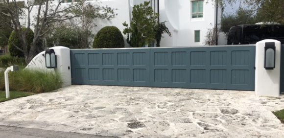 What Should be done to Maintain a Swing Gate for Residential ...